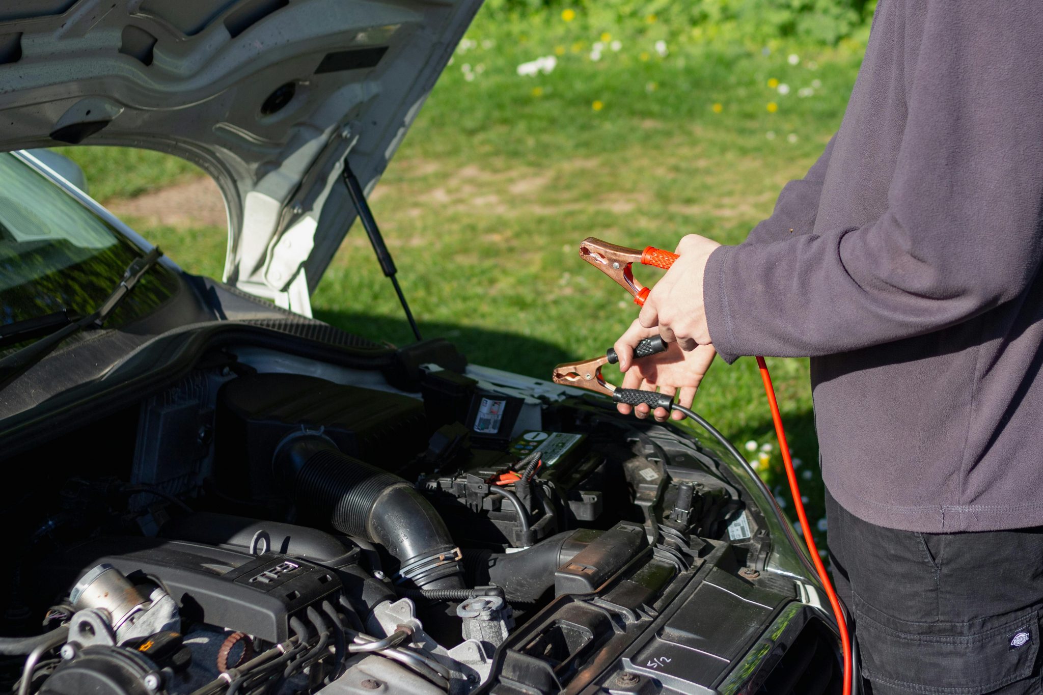 Safe Car Battery Jump-Start Guide | Step-by-Step Tips